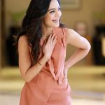Anya Singh Wiki, Biography, Age, Height, Family, Boyfriend & Salary