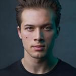 Leo Howard Biography, Age, Height, Family, Girlfriend & Net Worth