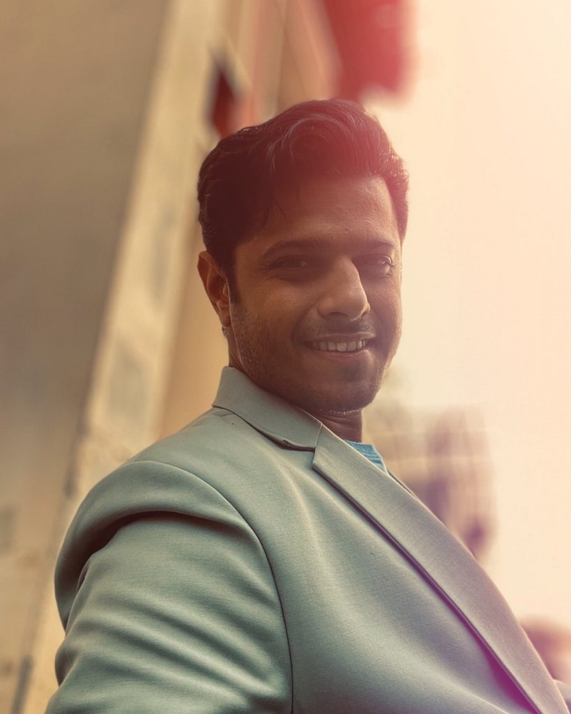 Neil Bhatt Biography, Wiki, Age, Height, Family, Wife & Net Worth