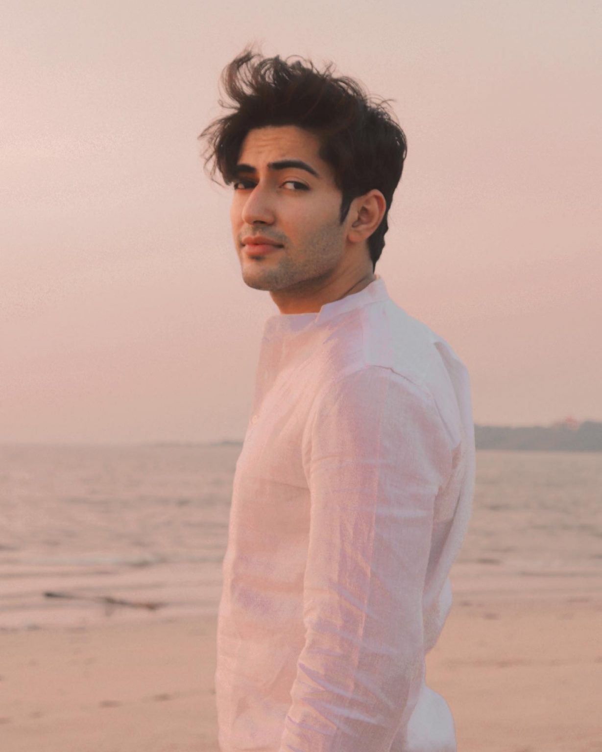 Akshay Kharodia Wiki, Biography, Age, Height, Family, Wife & Net Worth