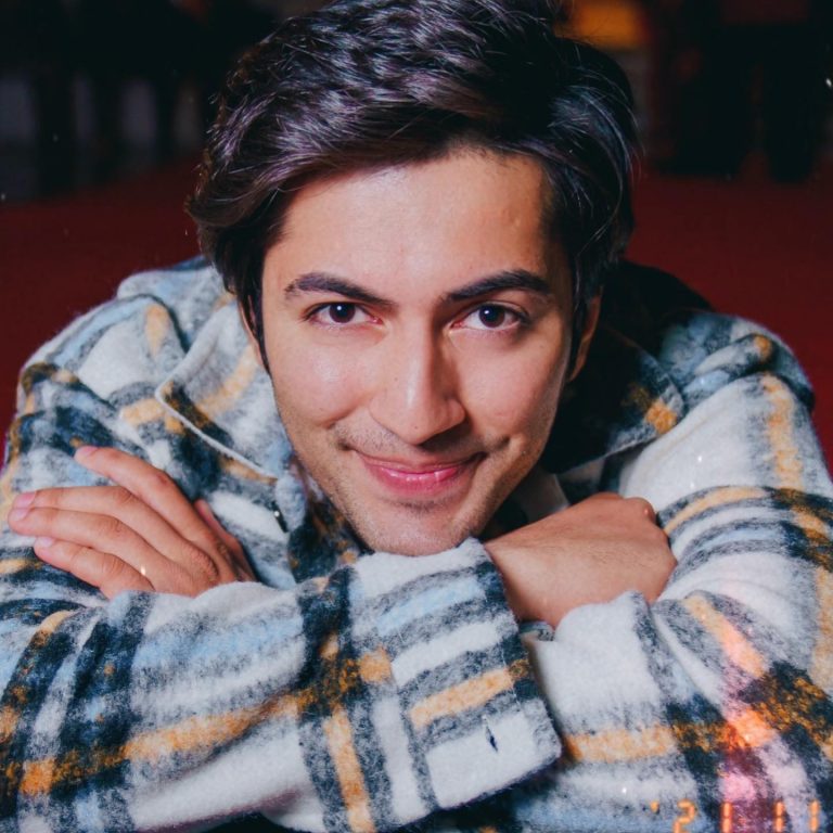 Akshay Kharodia Wiki, Biography, Age, Height, Family, Wife & Net Worth