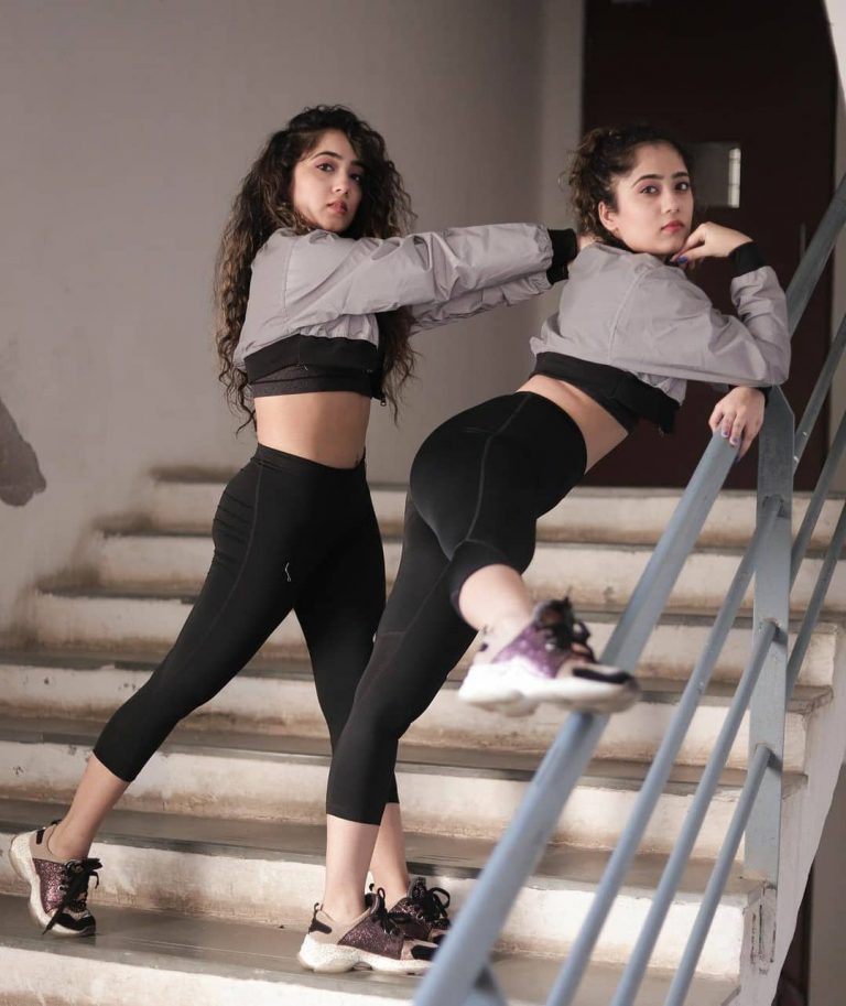 Samriddhi Mehra Wiki, Biography, Age, Height, Family, & Net Worth